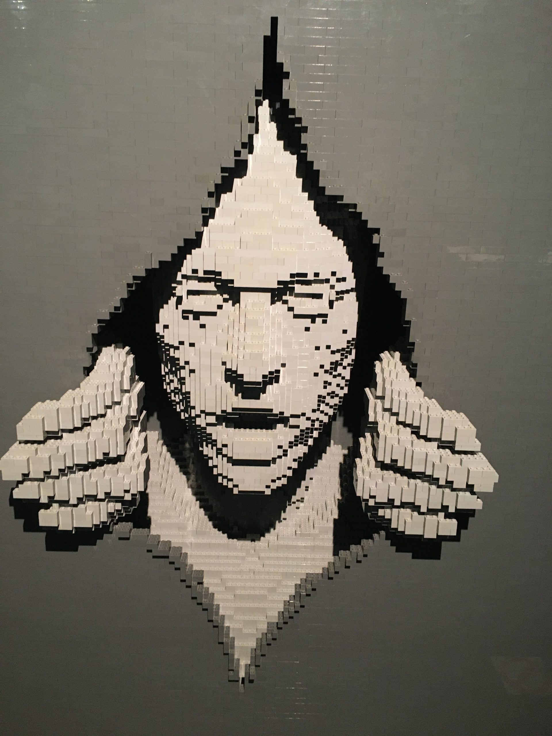 The Art of the Brick – Groan Up